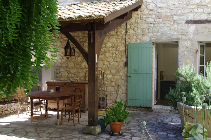 Gîte Saint Michel à Villeréal
Jusqu'à 12 Personnes - Lot-et-Garonne