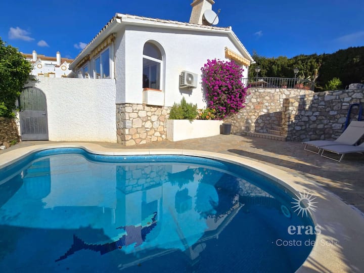 Beautiful Private Villa With Heated Pool - Fuengirola