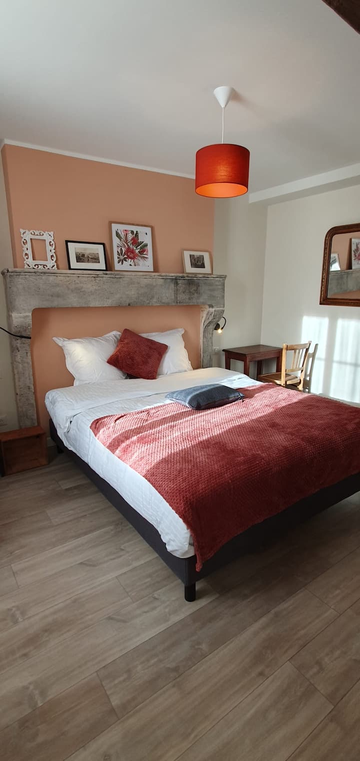 Appartement Les Tomettes Dans Sancerre Centre - Sancerre