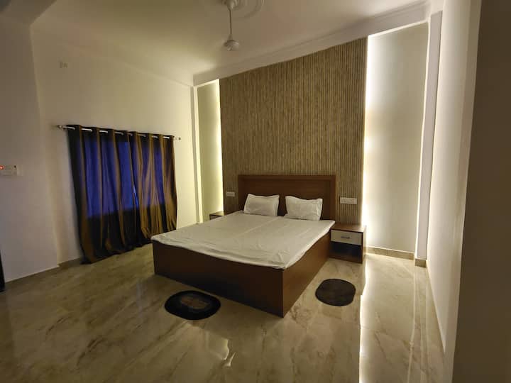 The Entire Villa - The Vindhya Garden - 4bk - Mirzapur
