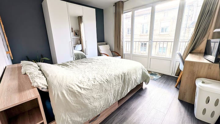 Coloc De Valbenoite Chambre Cœur - Saint-Étienne