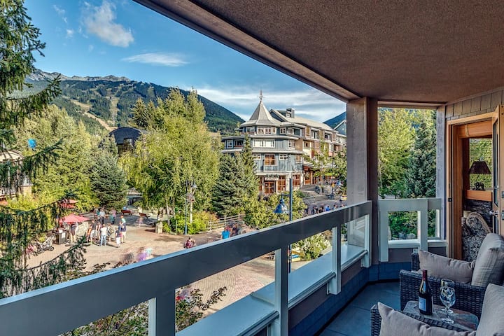 Beautiful 270degree Views - Whistler Village - ウィスラー