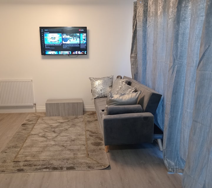 A Place To Relax And Dream In Dagenham Essex - Romford