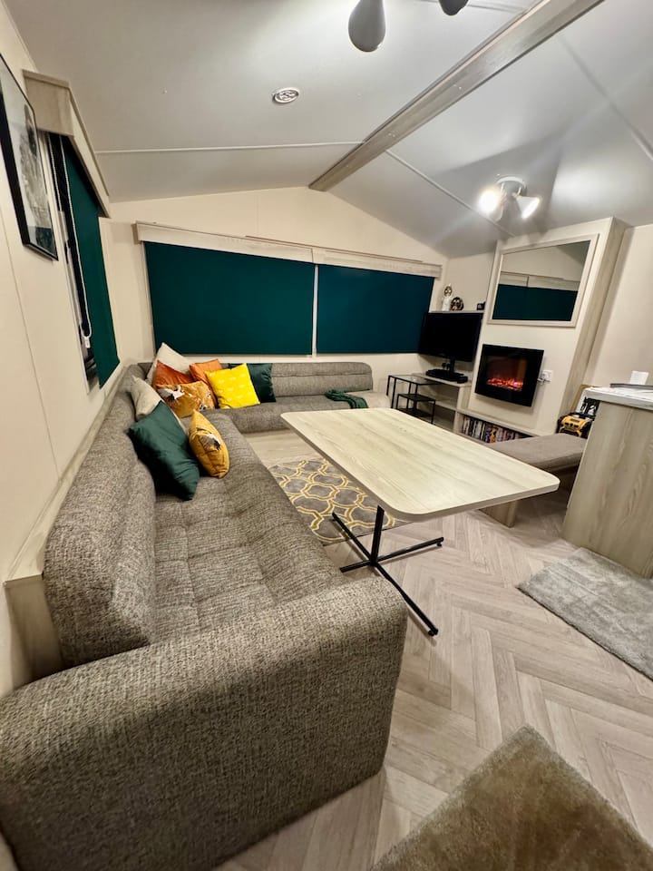 45 Kensington - Blackpool