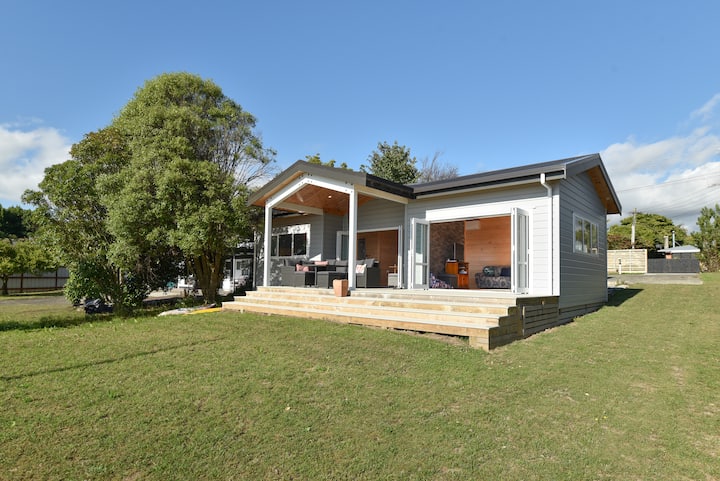 Ranginui Lake Side Retreat - Rotorua