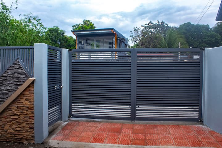 Pj Residence – 2-storey Vacation Home - Iba