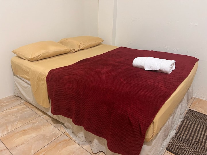 President's Inn - Triple Room - Port of Spain