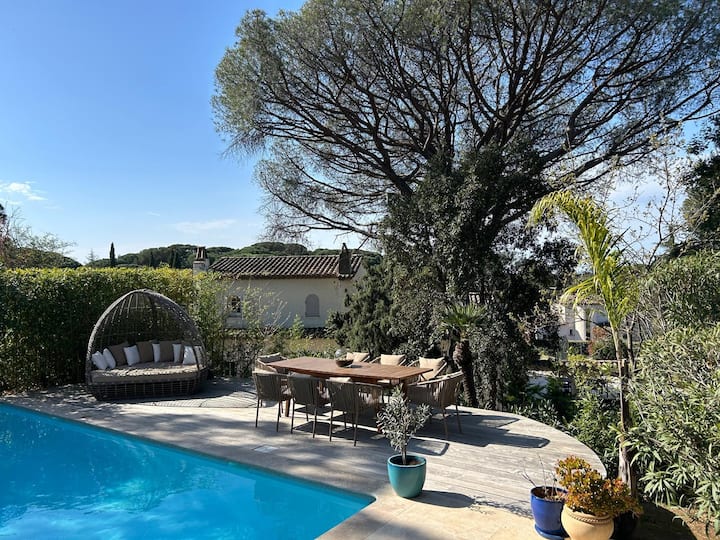 Superbe Villa Nichée Au Cœur Des Golfs - Saint-Raphaël