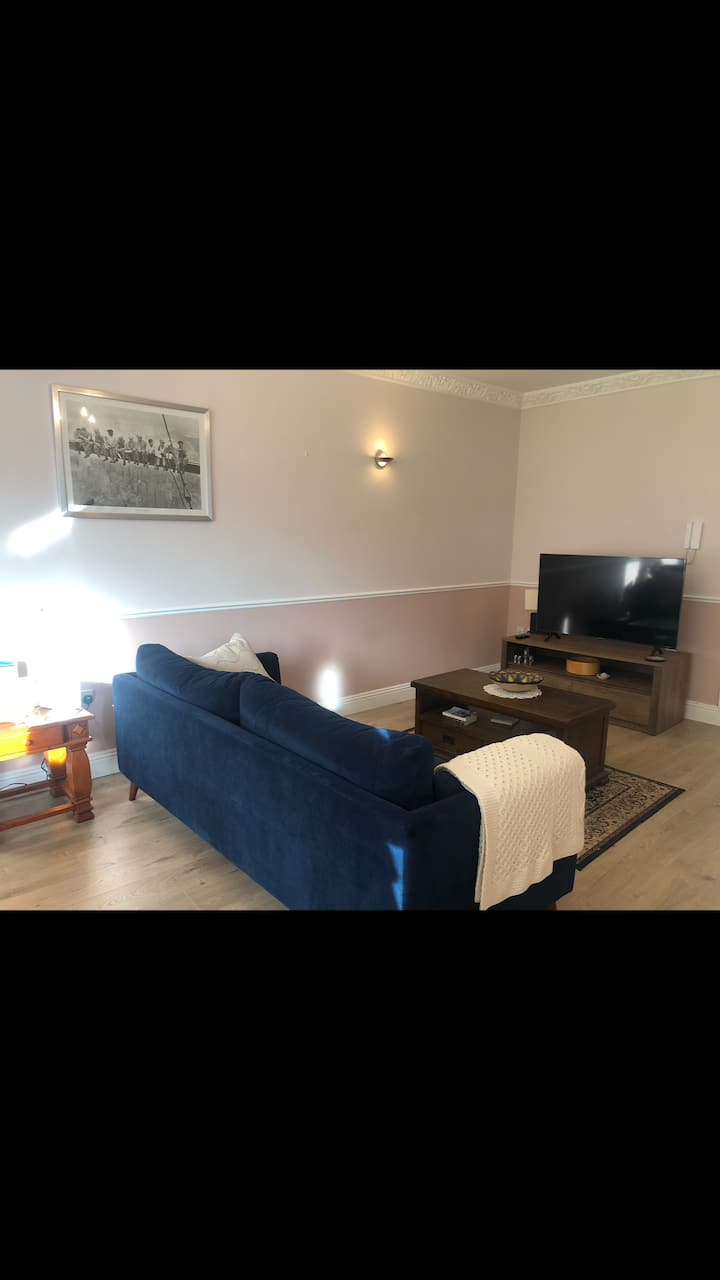 Fab Centrally Located 2 Bed Apt - Westport, Ireland