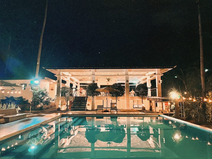 Family Suite With Pool View | E-place Resort - Maragondon