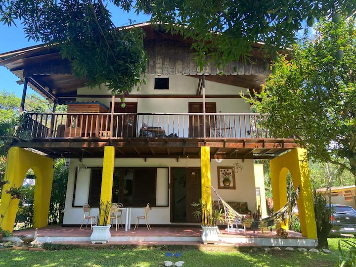 Linda Casa No Centro De Penedo - Resende