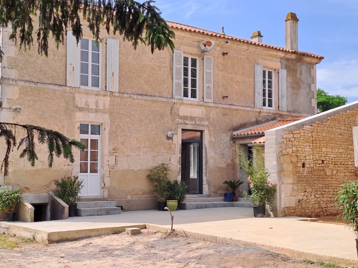 Chambre D'hôtes Rénové Du Xviii èMe - Sainte-Hermine