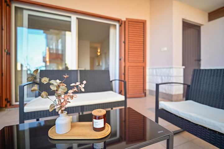 Ami Apartment Strožanac - Podstrana