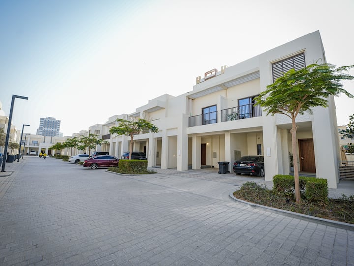 Luxury Fujairah 2-bedroom Villa - Fujairah