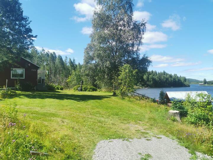 Finnfara Lake House - Bollnäs