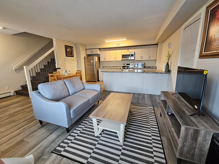 Pasqua Residence - 2 Bedroom Suite - 201 - Regina