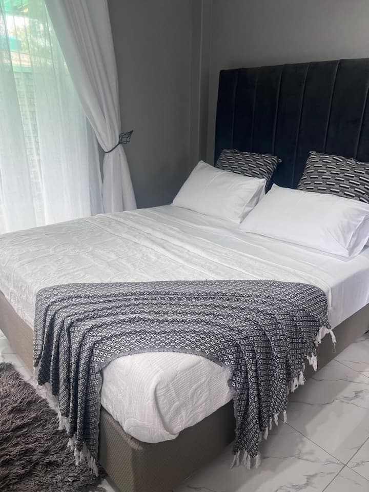 Dee's Cozy Studio Apartment - Zimbabue