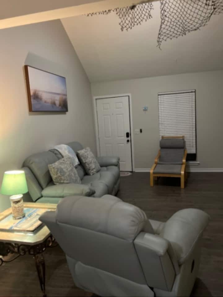 Island Dream Getaways - Brunswick, GA