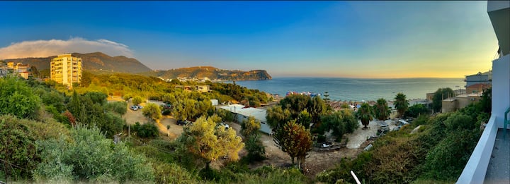 Hibiscus Accommodations Himare - Himarë