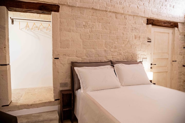 Radici Di Pietra - Alberobello