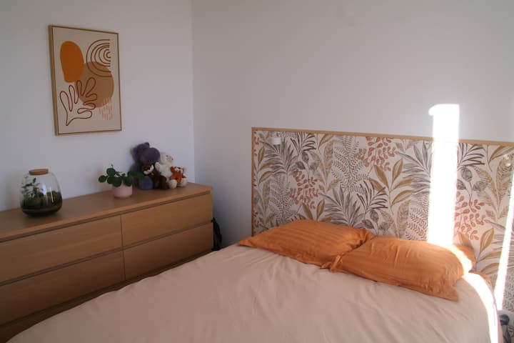 2 Pièces, Charme & Calme Absolu - エズ