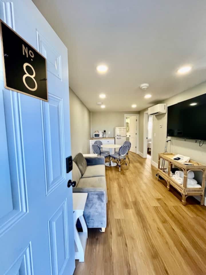 Coastal Hideway Beach Pets Prime Location Parking - Carolina Beach, NC
