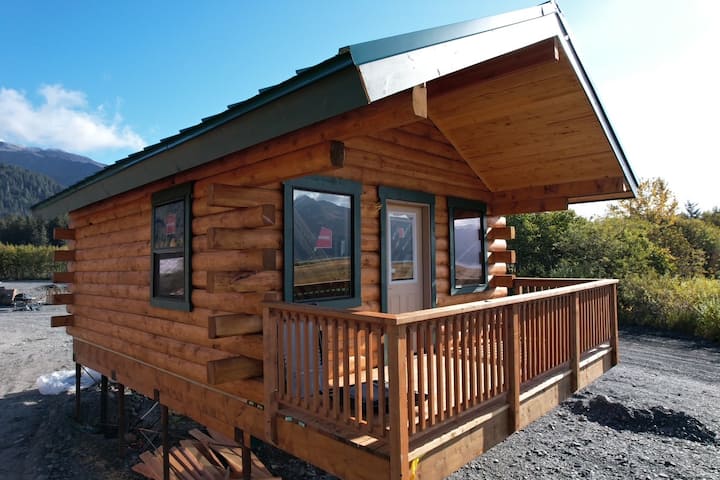Sockeye Cabin - Fantastic Views & Fishing - Seward, AK