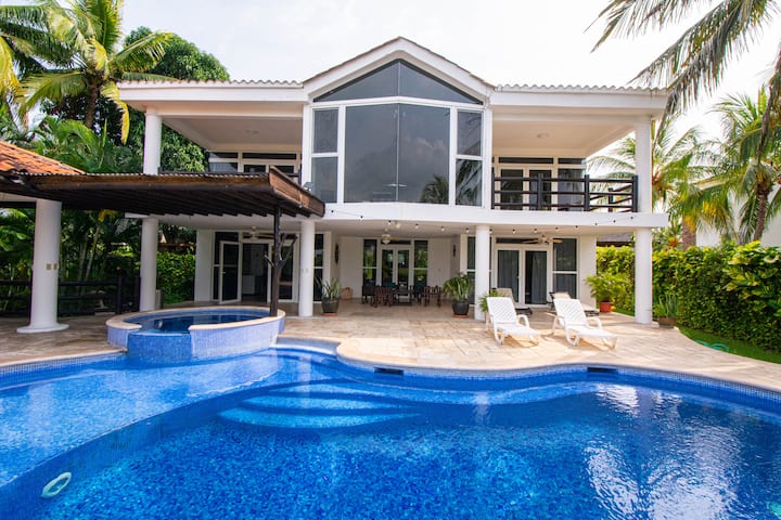 Casa Grande En Iztapa - Iztapa