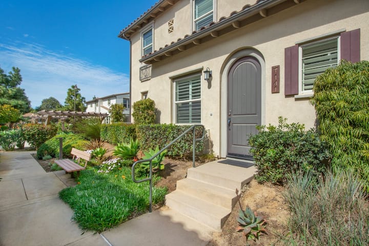 Coastal Village Townhome | Blocks2 Grandview Beach - Encinitas, CA