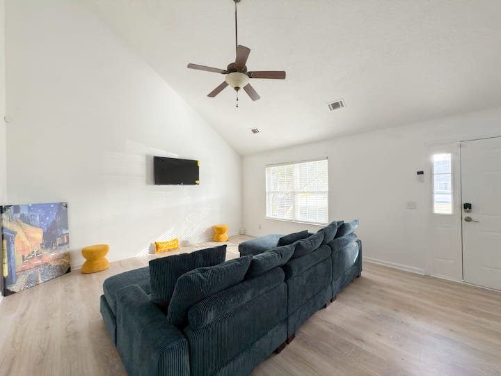 Private Savannah Getaway Near Botanical Gardens! - Richmond Hill, GA