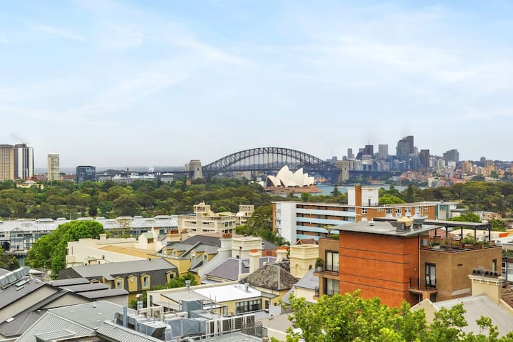 Harbour Views From Potts Point Studio - Surry Hills