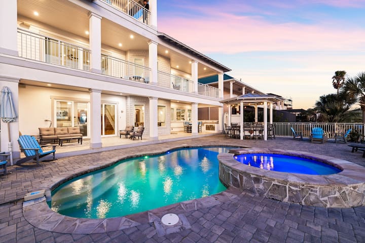 Sundancer | Waterfront Mansion | - Destin, FL