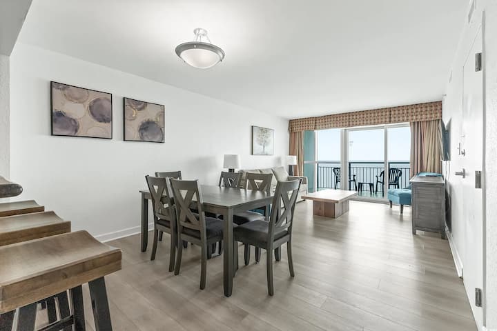 2br Oceanfront, Bayview Resort, 16th Floor - Myrtle Beach, SC