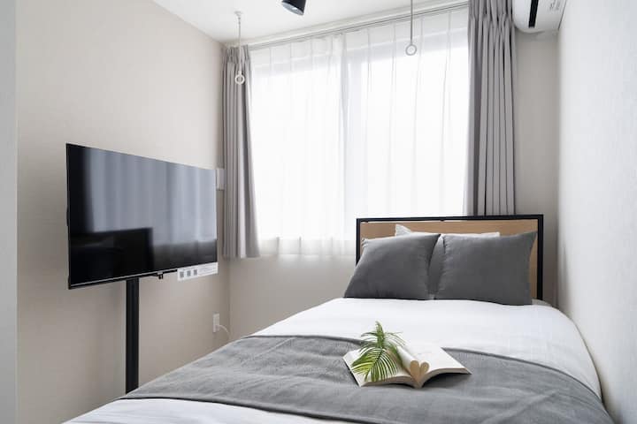 最寄り駅から徒歩7分！/新宿駅まで１本/家具家電完備/bri高井戸 A02 - Chofu