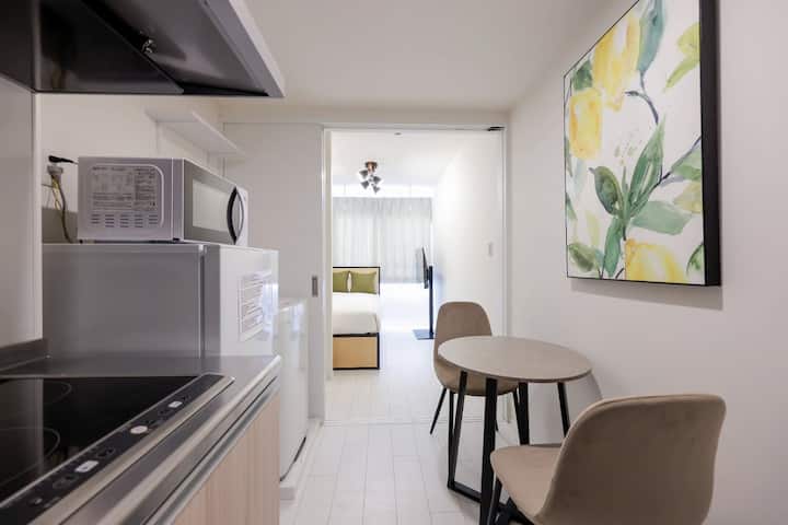 最寄り駅から徒歩7分！/新宿駅まで１本/家具家電完備/bri高井戸 B01 - Chofu