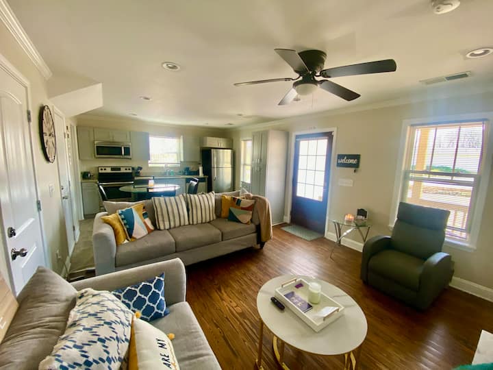 Cozy House Of Peace & Enjoyment! Douglasville - Douglasville, GA