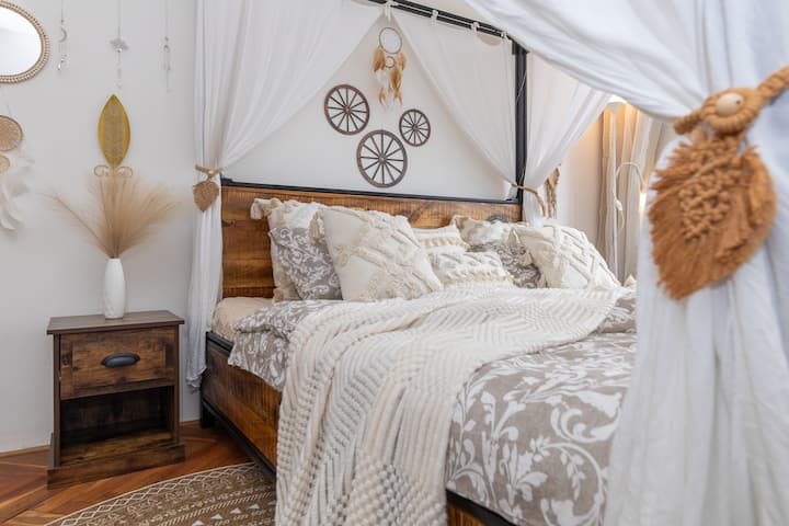 Indonesian Boho Apartment - Brno