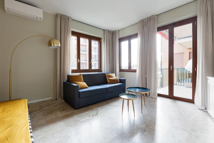 Guesthost - Naba Elegant Apt With 3 Balconies - Mailand