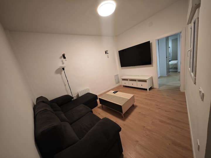 Stylish Alcobendas Studio Seasonal - Alcobendas