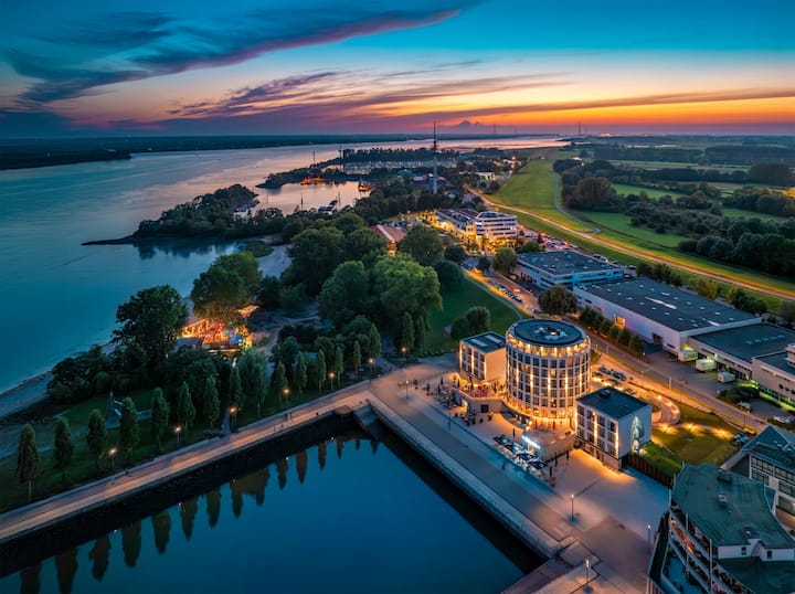 Hotel Hafen Wedel - Wedel