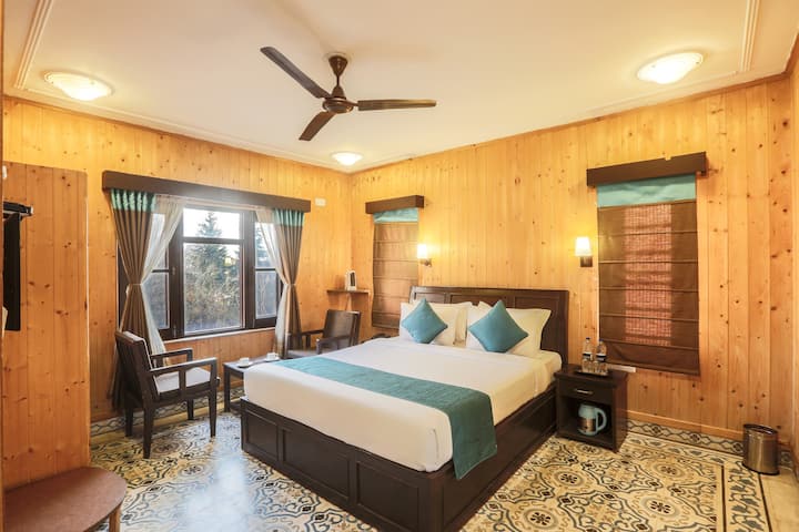 Deluxe Rooms @ Olive County Srinagar - Srinagar