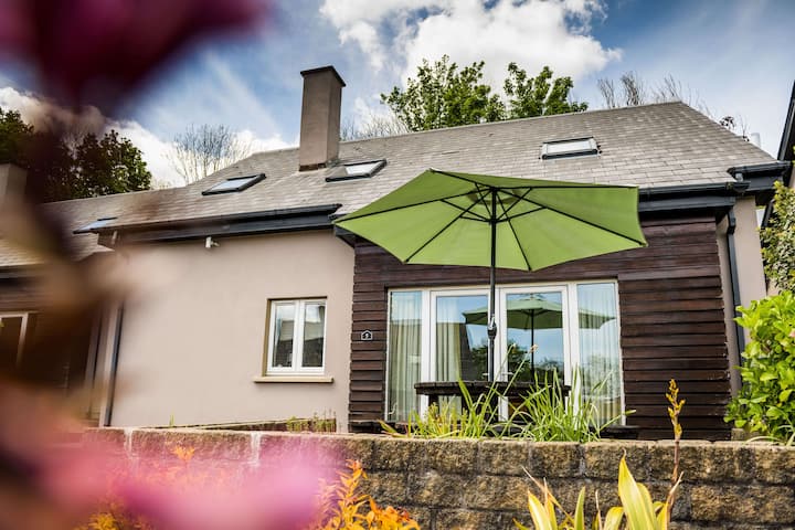 Woodland Villa In Glanmire - Cork