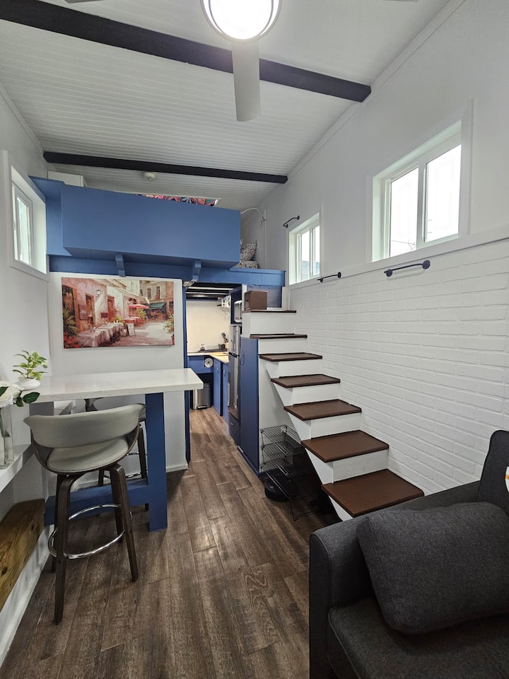 Skylight Loft Tiny Home - Houston, TX