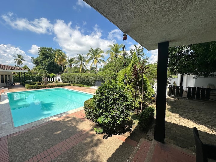 Casa Piscina Ricaurte-girardot - Girardot