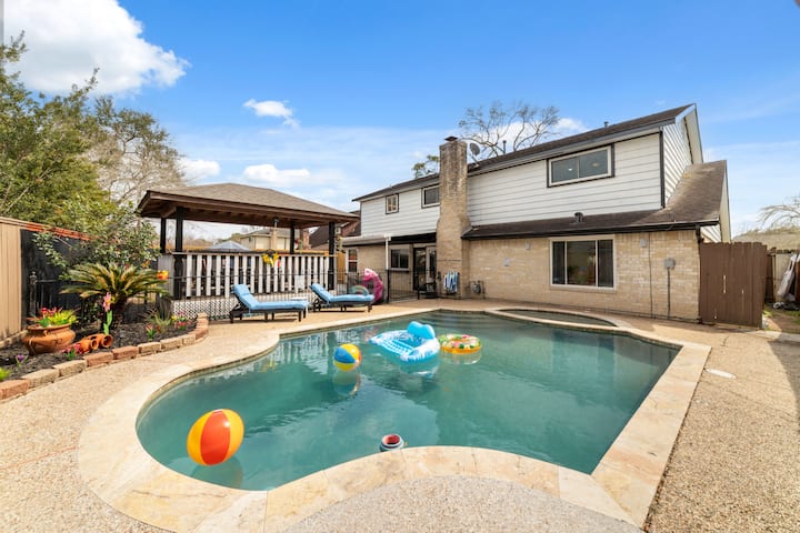 Stay, Swim & Play Group Getaway! - シュガーランド, TX