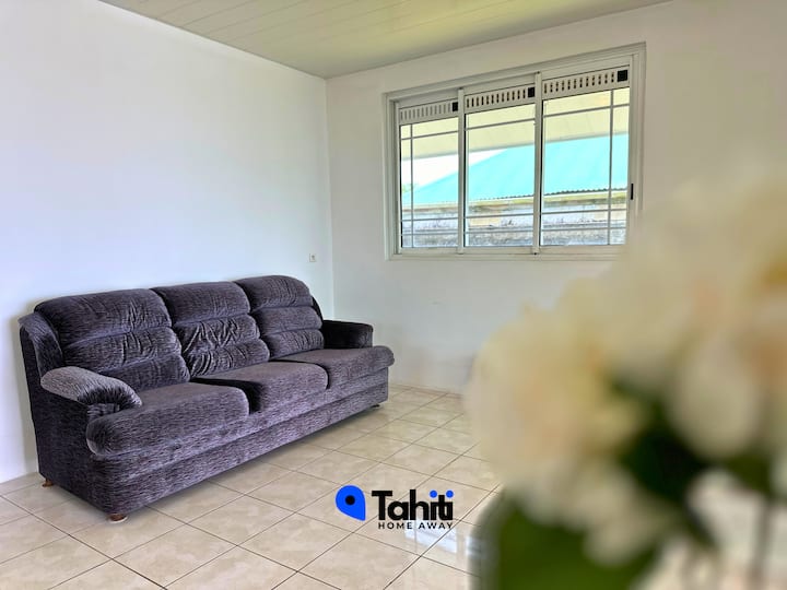 Ch1 In A Beachfront Villa W View - Tahiti