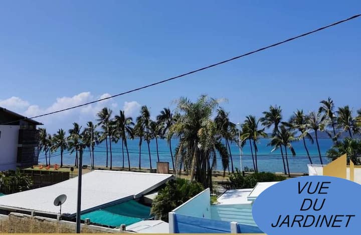 1 Chambre Jardinet Balcon Et Entrée Privée Vue Mer - Nouméa