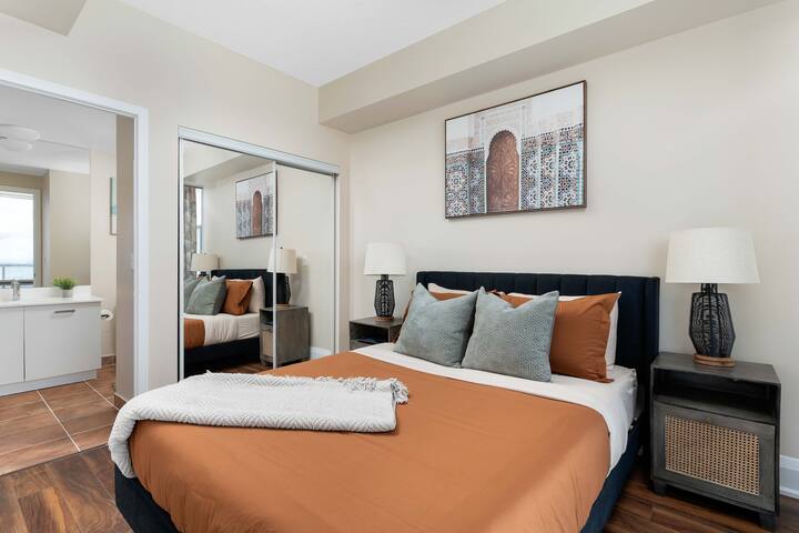 3 Beds Apartment Downtown - Port Hope