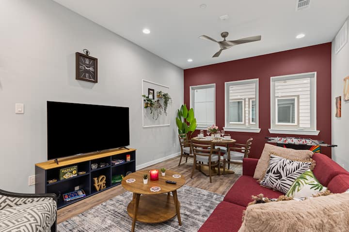 The Quartz 2bd Th: 7st Walkable, Joyfull & Comfy! - North Side - Fort Worth