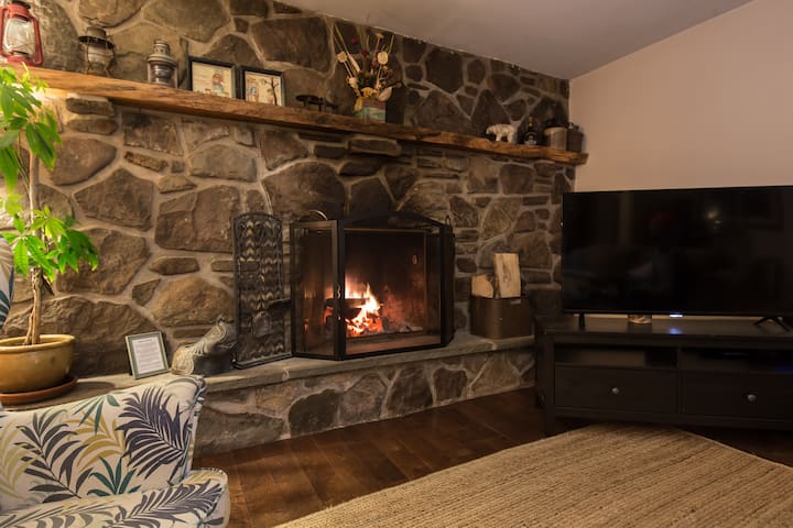 Secluded Catskills Retreat With Mountain Views - Margaretville, NY